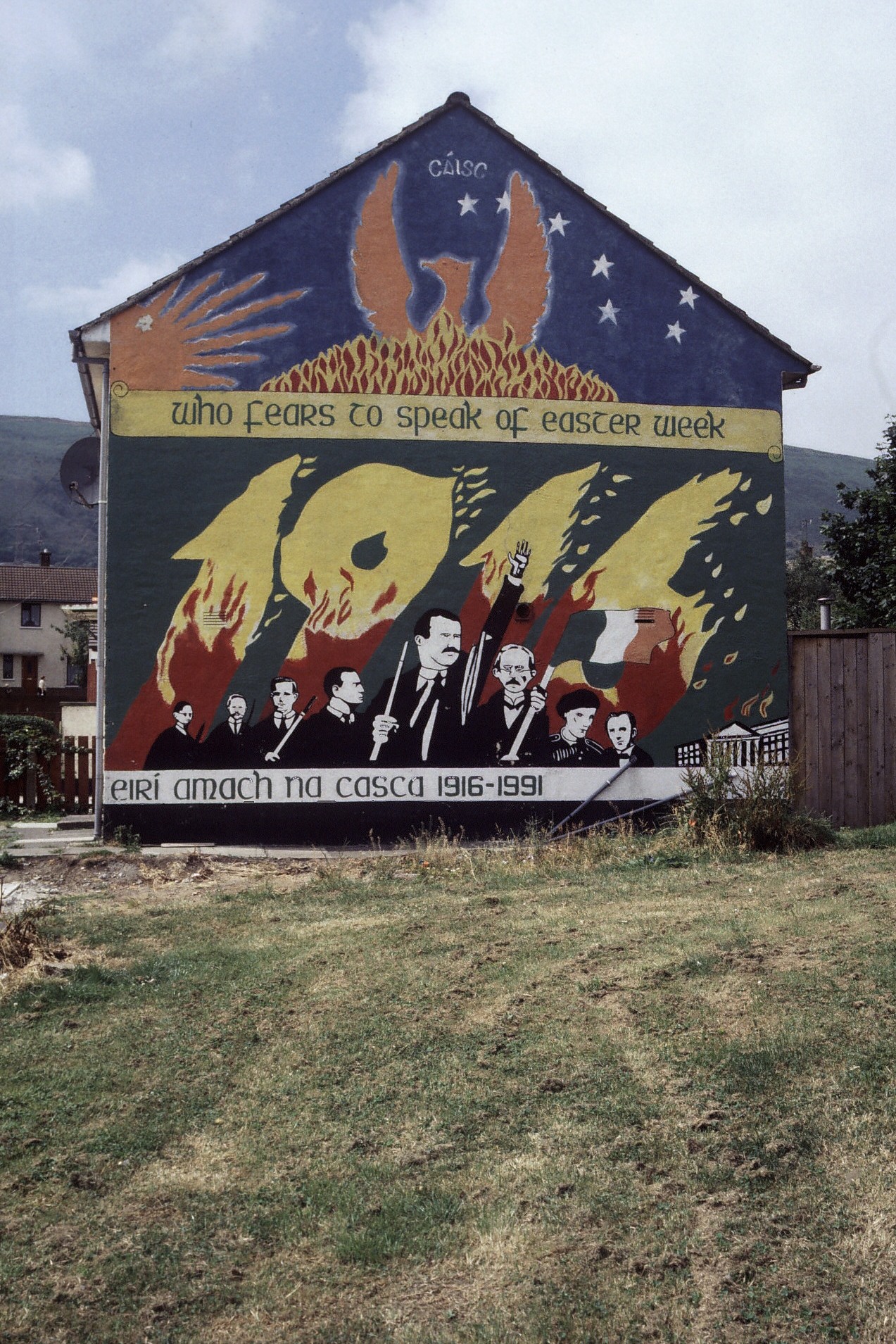 Northern Ireland: The British Army and Other Murals